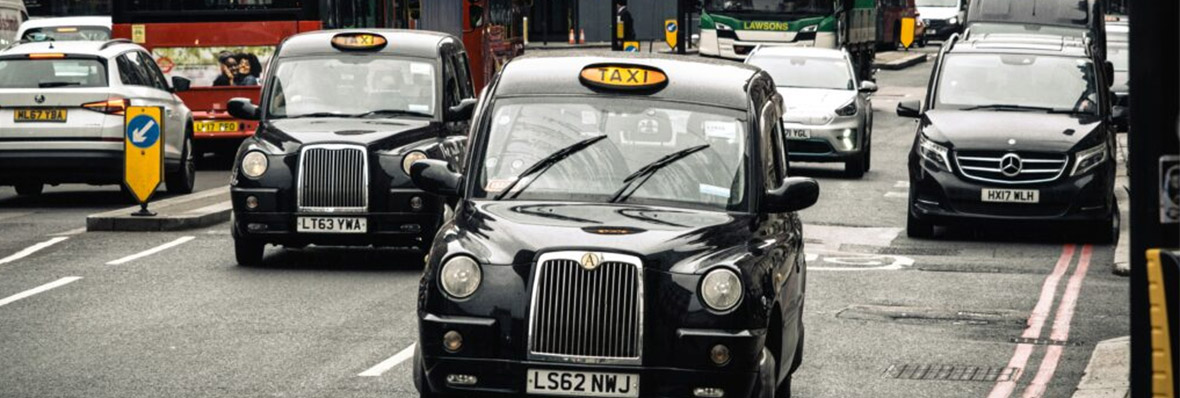 ROBOTAXIS ARE COMING TO LONDON: The city’s famed black cab drivers are ...